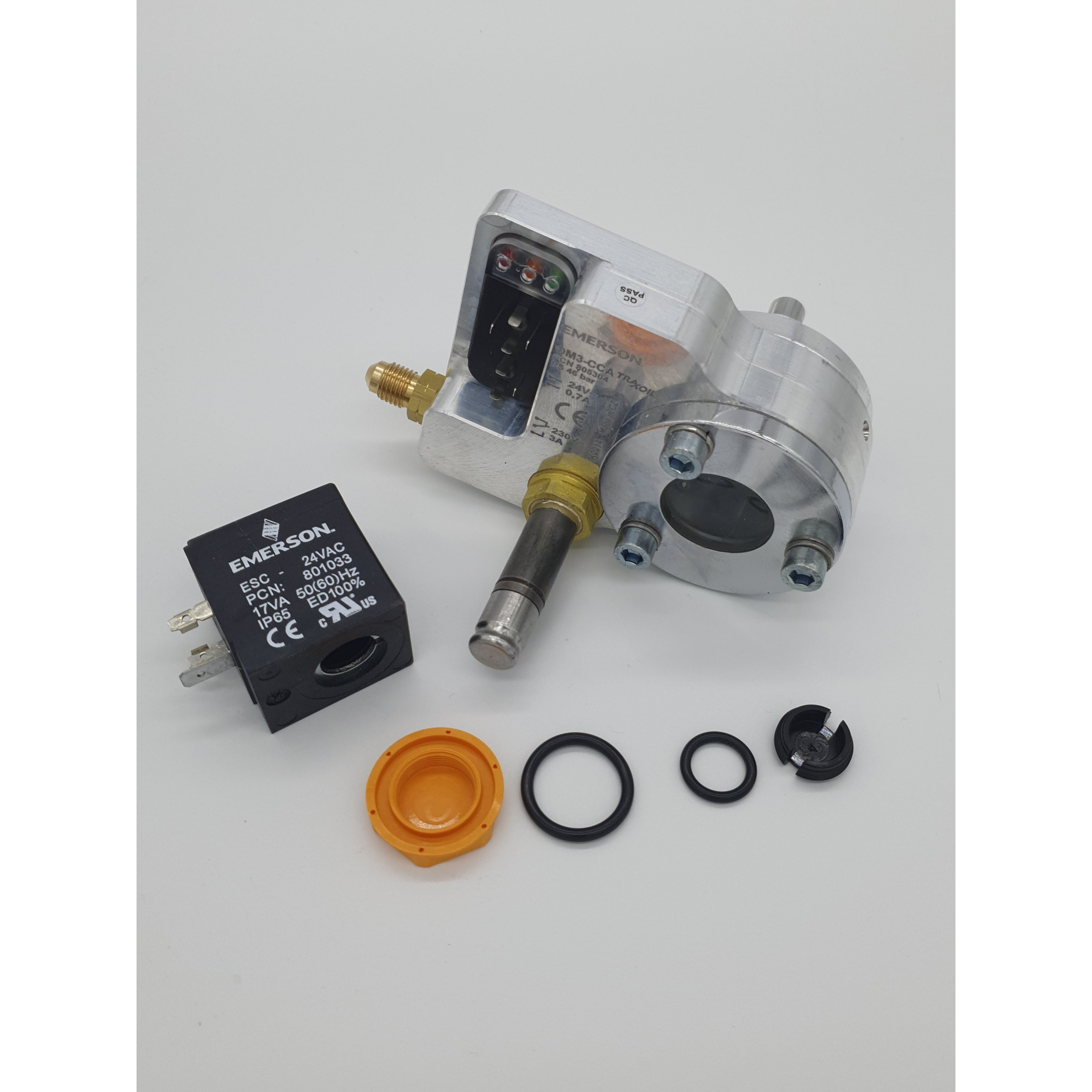 Aces - Copeland OM3-CCA Trax Oil Management System (Including adapter ...